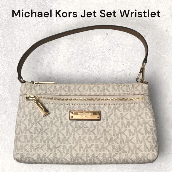 Michael Kors | Bags | Michael Kors Large Vanilla Tan Jet Set Gusset ...